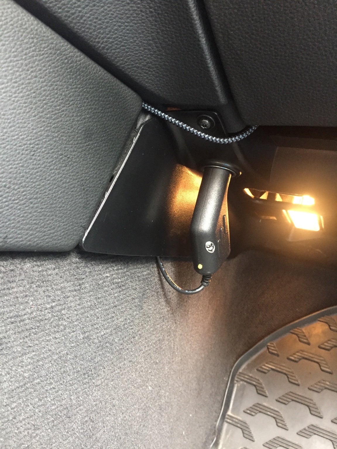 12V Outlet Under Glovebox - Nice Surprise | BMW Forum - BimmerFest BMW ...
