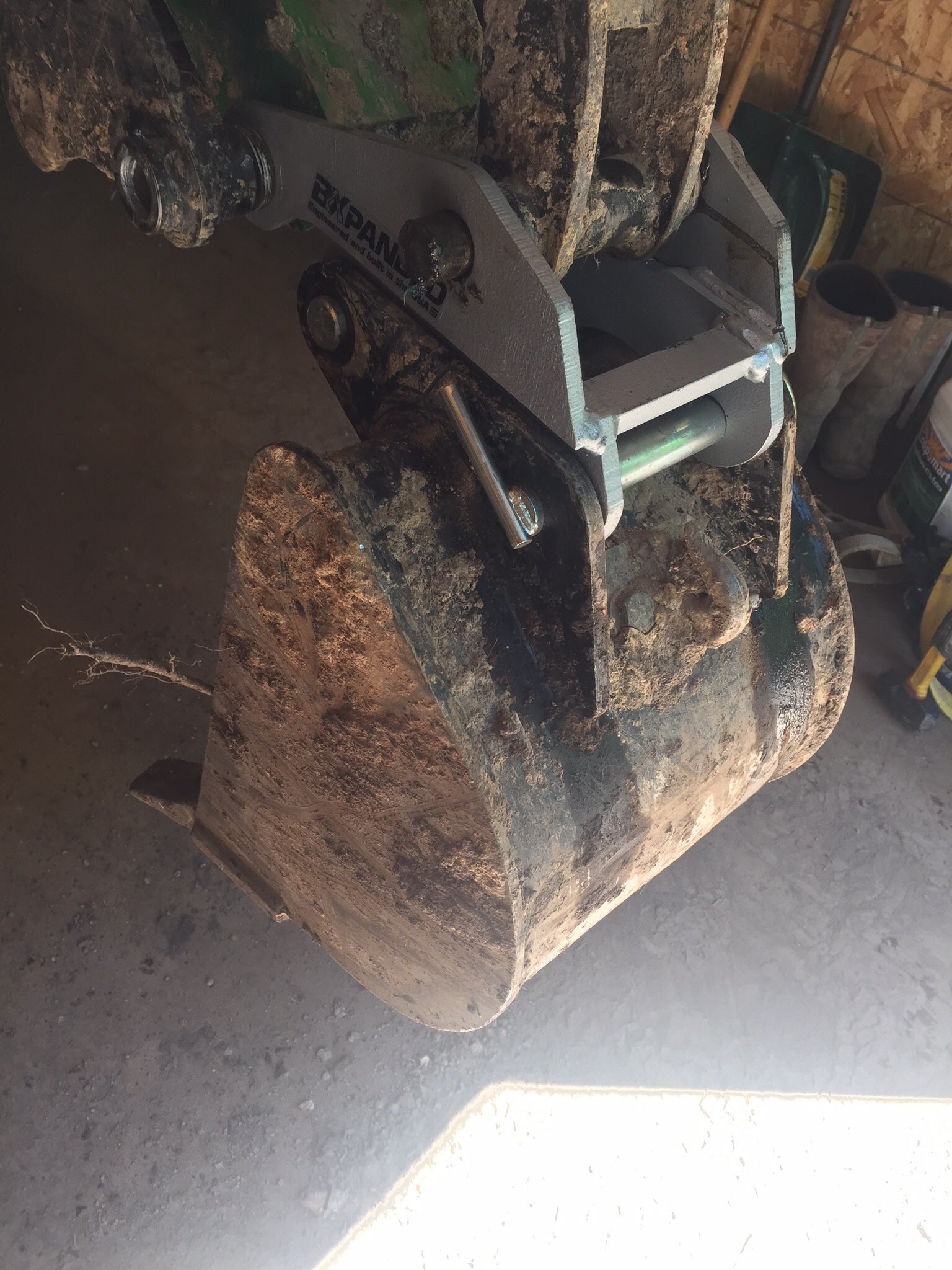 Installed BXpanded coupler and ripper on 270A backhoe | Green Tractor Talk