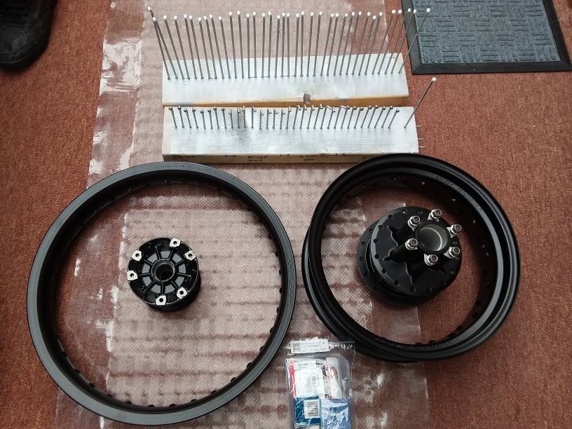 Black rims... | TW200 Forum