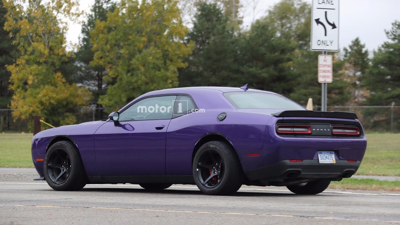 Adding the wide body kit to my 2016 challenger hellcat | SRT Hellcat Forum