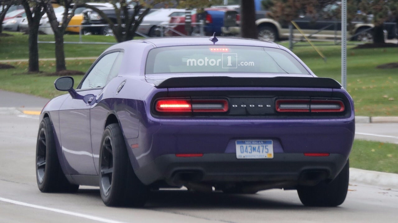 Adding the wide body kit to my 2016 challenger hellcat | SRT Hellcat Forum