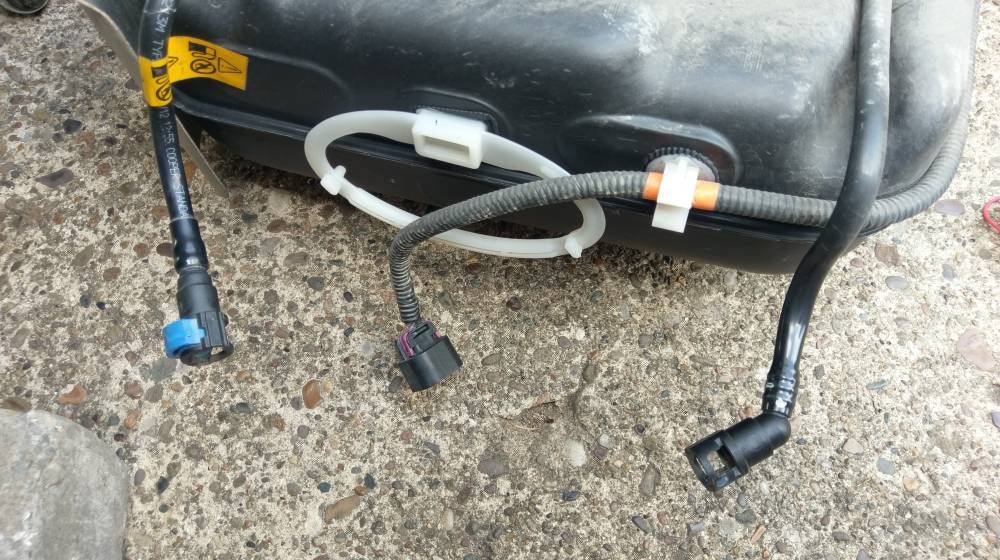 Fuel pressure sensor replacement | GMC Acadia Forum