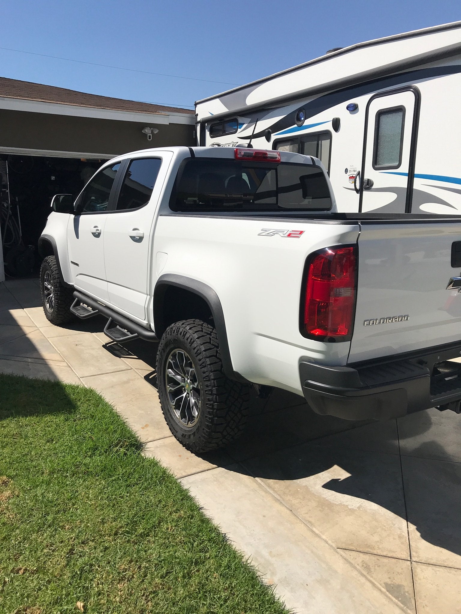 Havoc HS2 Steps installed ZR2 | Chevy Colorado & GMC Canyon
