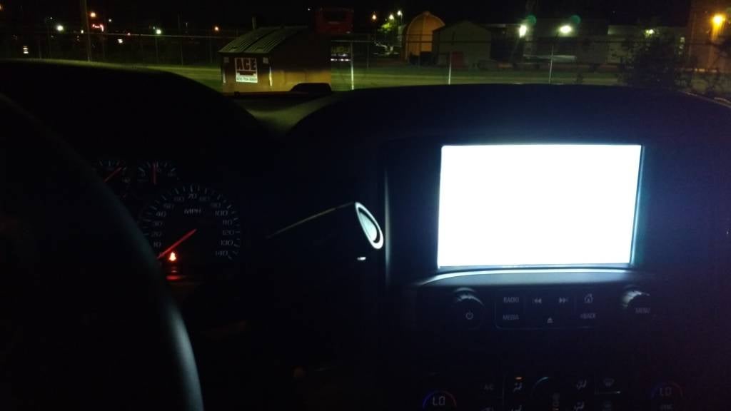 Back up camera screen | Chevy Silverado and GMC Sierra Forum