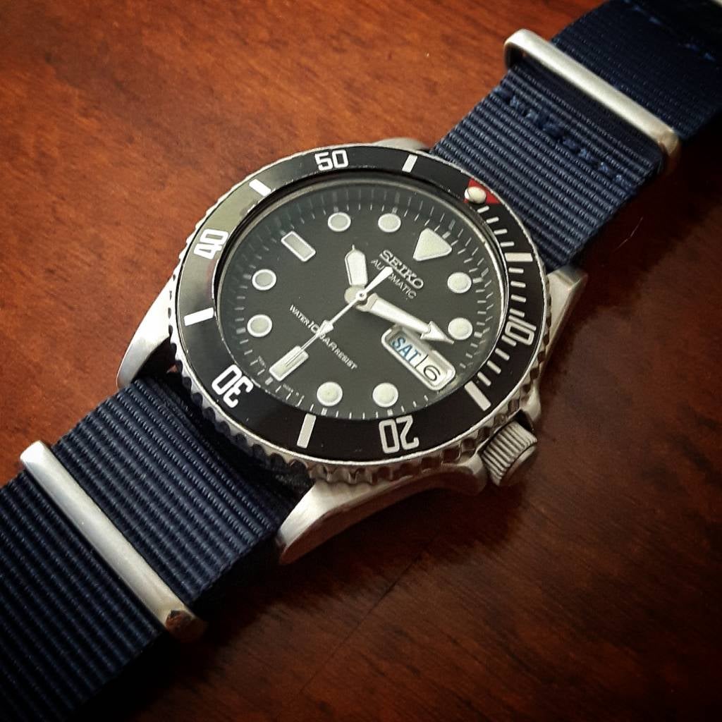 Bezel insert sizes - a reference tool | WatchUSeek Watch Forums