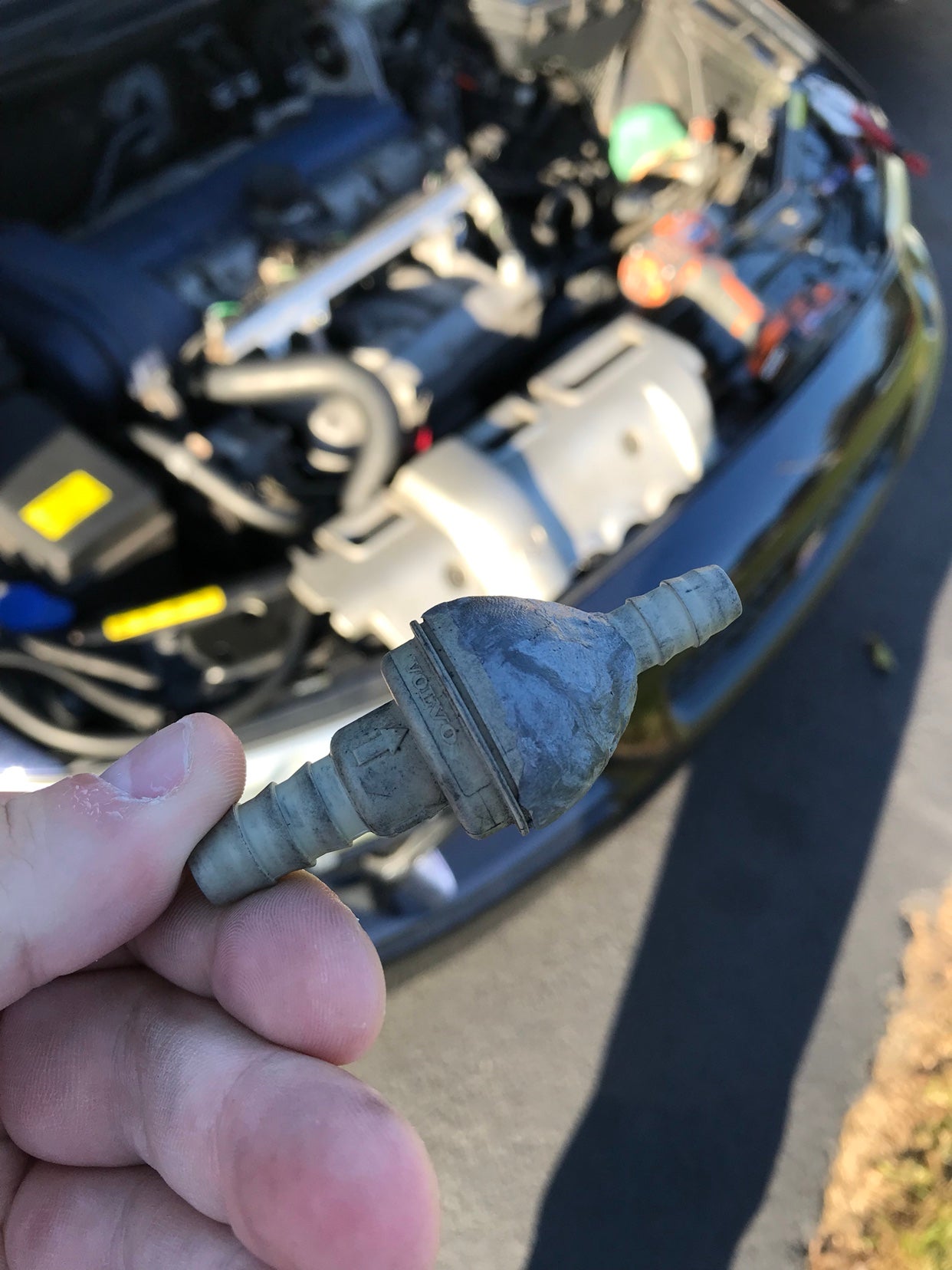 vacuum check valve replacement | SwedeSpeed - Volvo Performance Forum