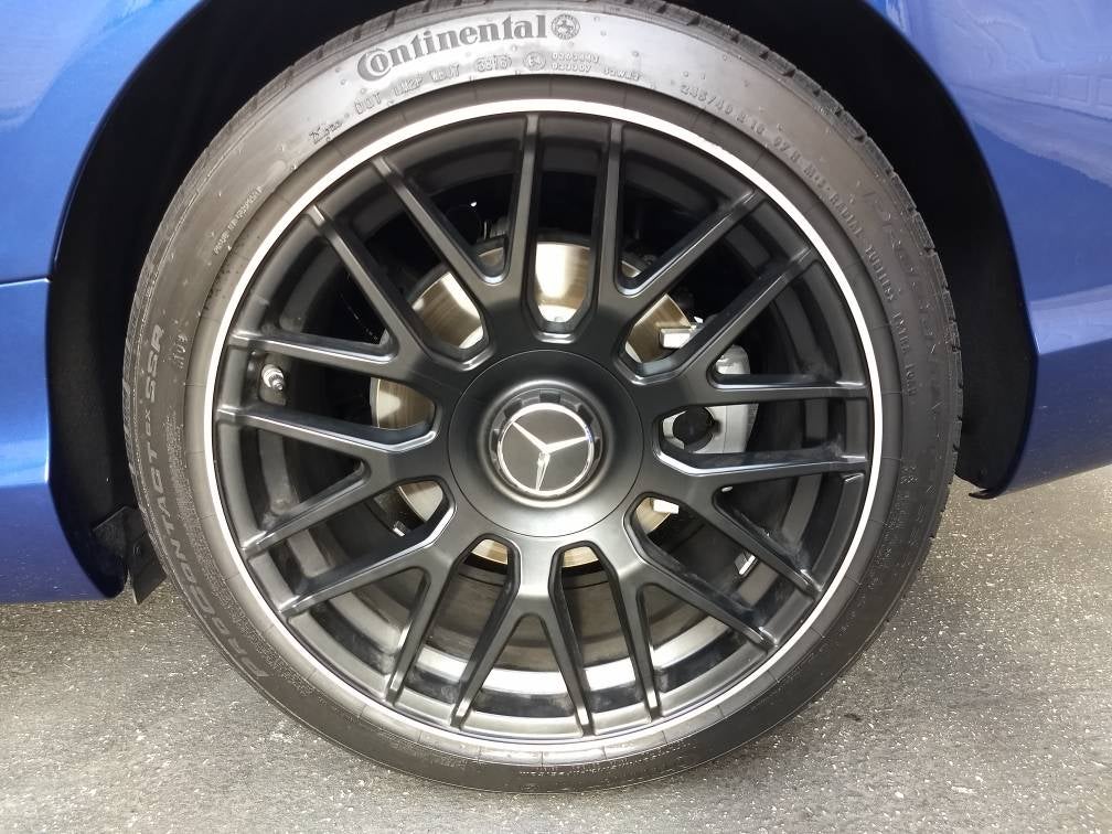 AMG Replica gestaffeltes Rad- und Reifenset. 18x9,5 und 18x8,5 ...