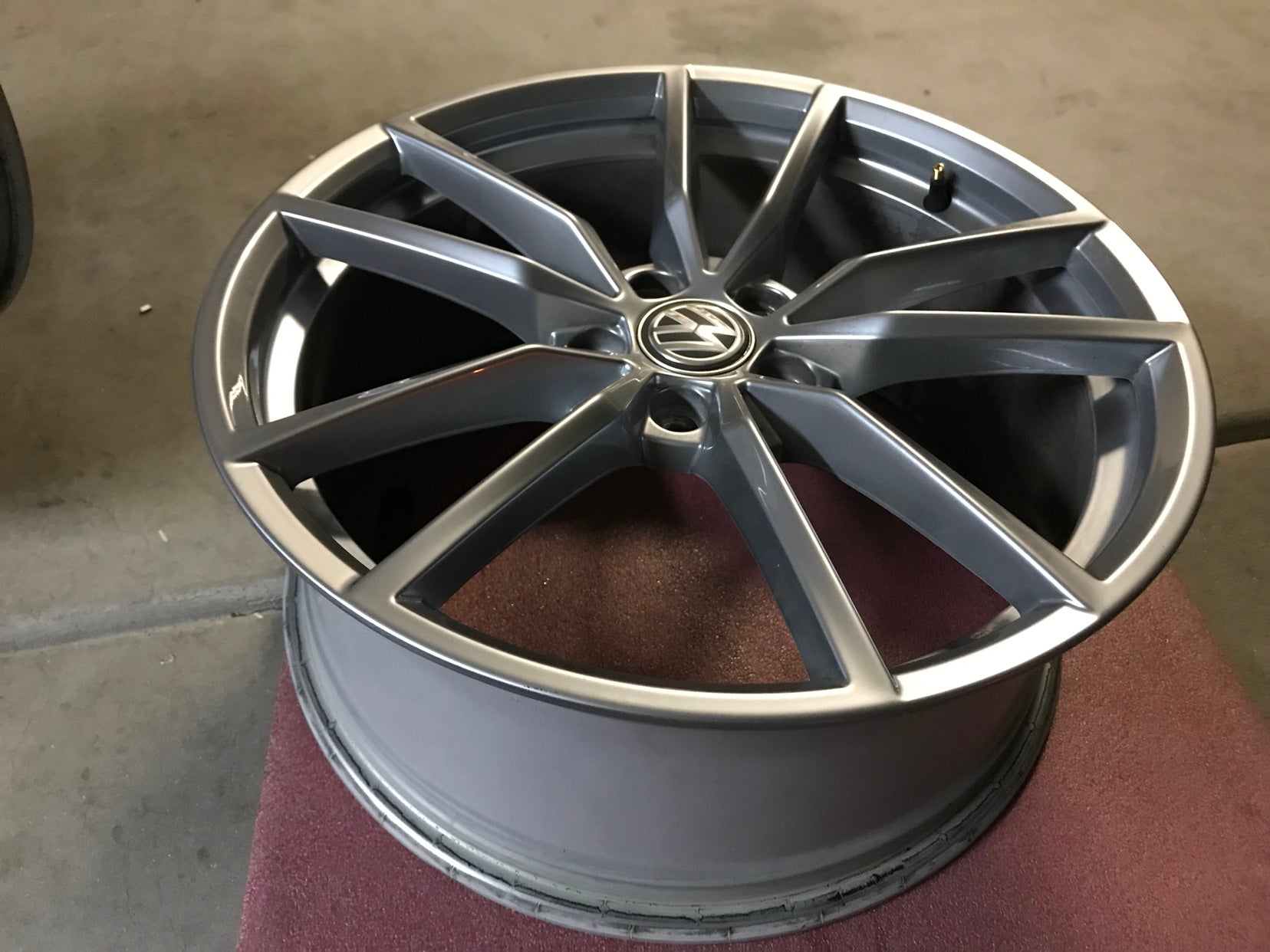 FS 19 x 8 Pretoria wheels | VW Vortex - Volkswagen Forum