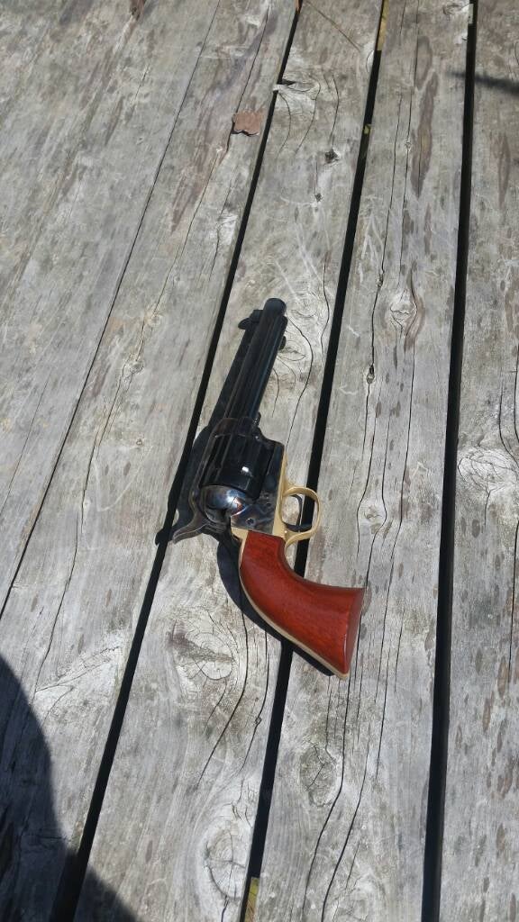 Uberti Charcoal Blue 1873 / Cimarron model P Jr. 32-20. | Colt Forum