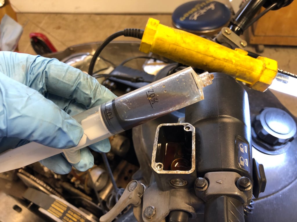 Master Cylinder Cleaning/Brake System Flush | Ski-Doo Snowmobiles Forum