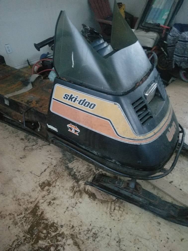 1976 elan deluxe | Ski-Doo Snowmobiles Forum