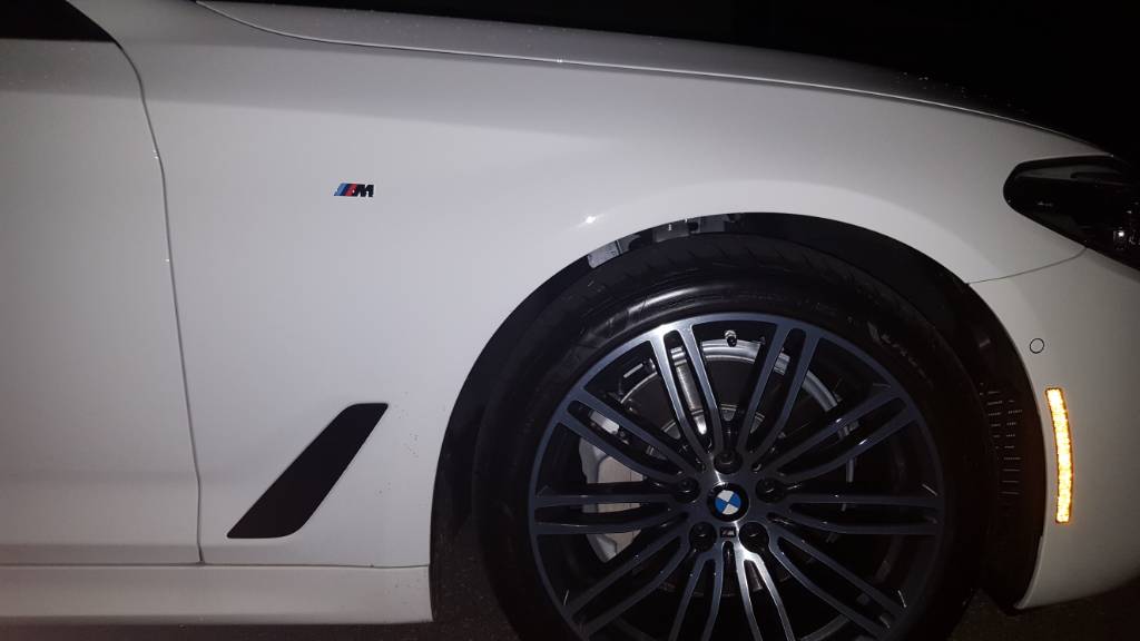 M Fender Emblems | BMW Forum - BimmerFest BMW Forums