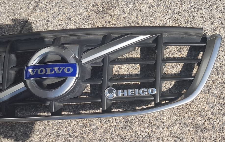 Custom grille for XC60? | SwedeSpeed - Volvo Performance Forum