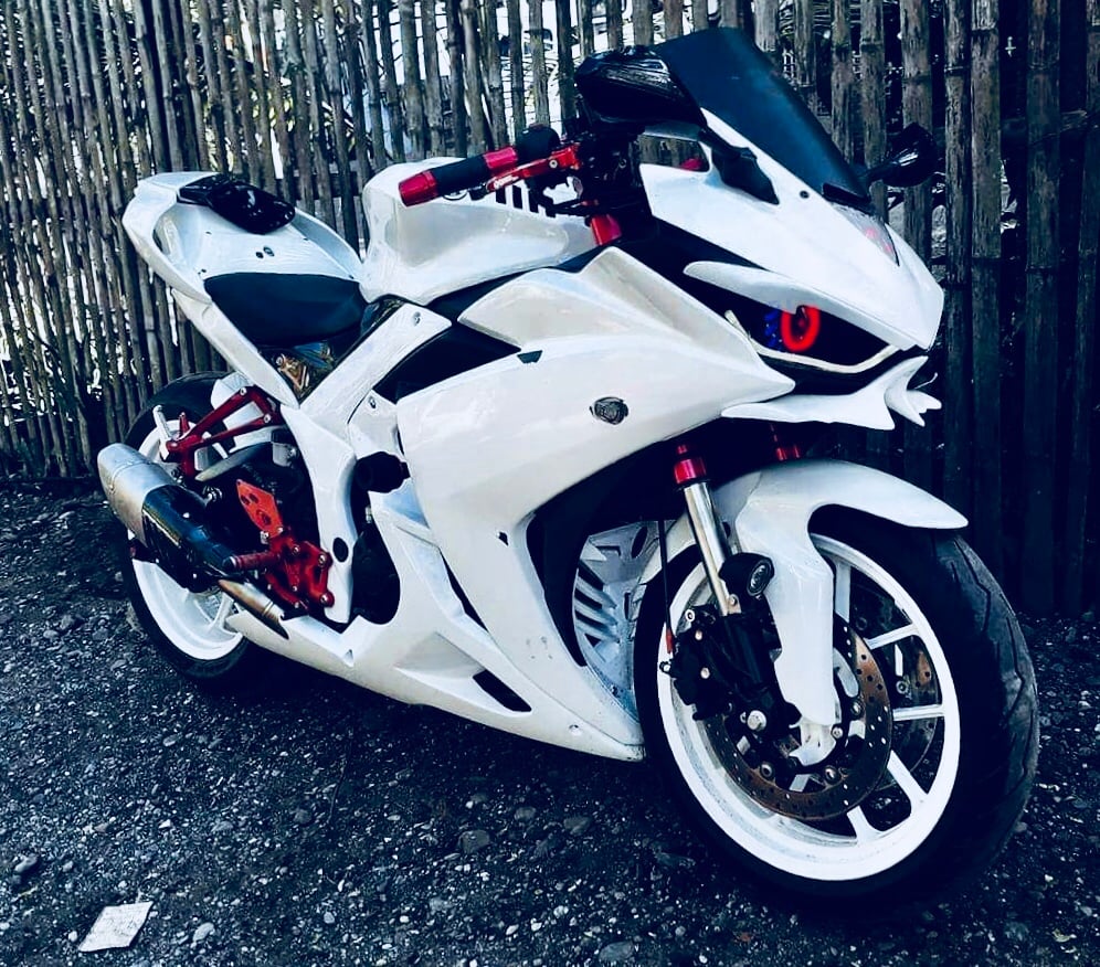 Ducati Panigale Tail on my R3 | Yamaha R3 Forums