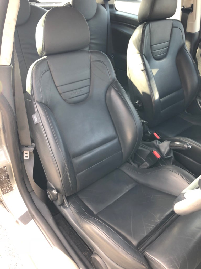 Black R53 Recaro Seats | MiniTorque.com