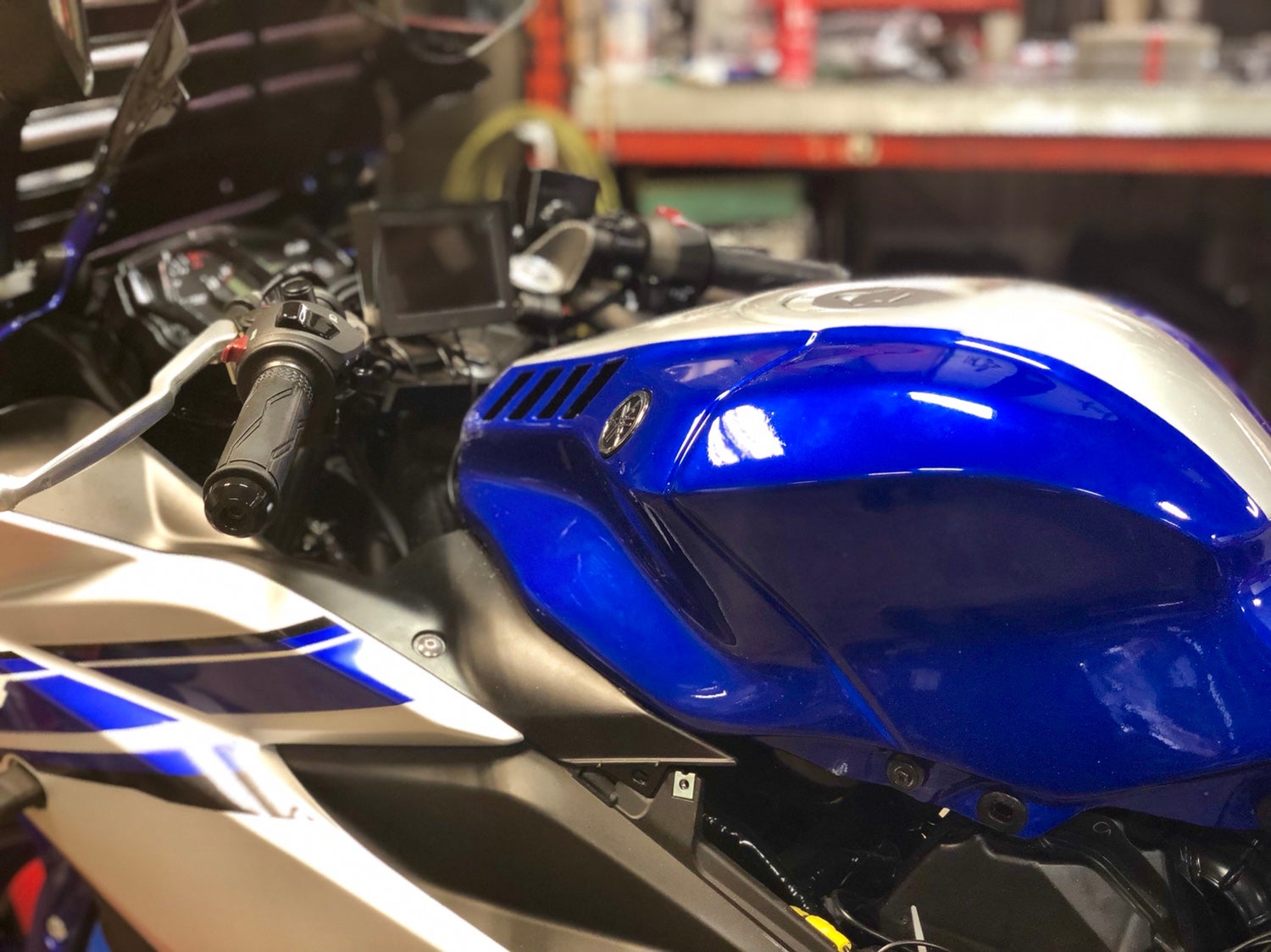 R3 Mirrors- anyone upgrade? | Yamaha R3 Forums