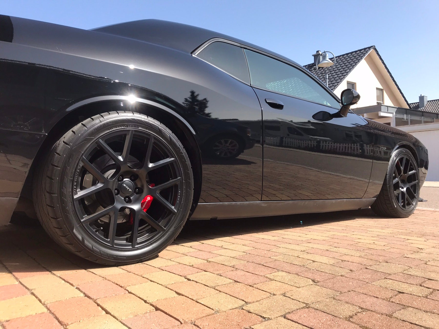 275 vs 305 | Dodge Challenger Forum