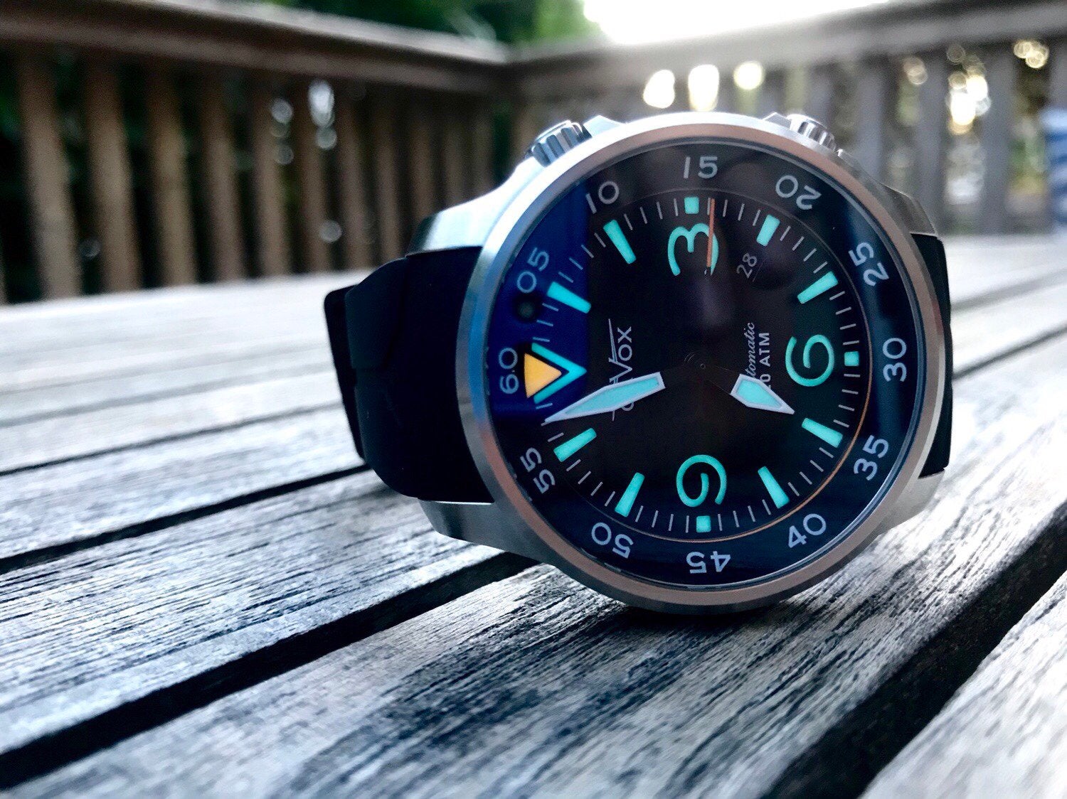 Dive watches with good, strong BLUE lume? | WatchUSeek Watch Forums