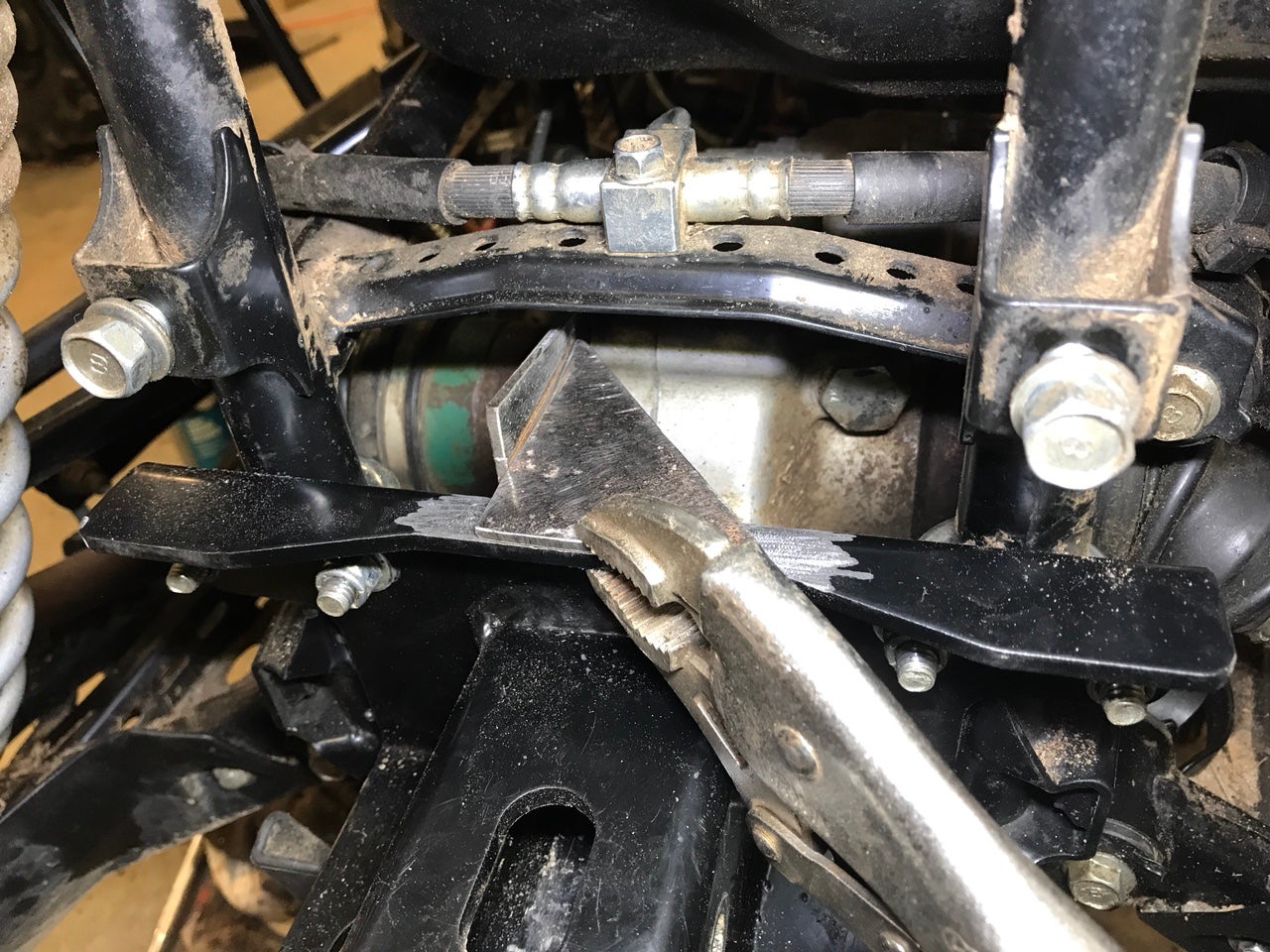 Rear Diff Brace/Support Plate | Yamaha Grizzly ATV Forum