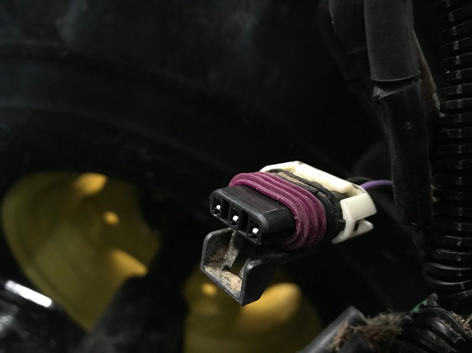 New to the tractor world JD 1023E Power Outlet needed! | Green Tractor Talk