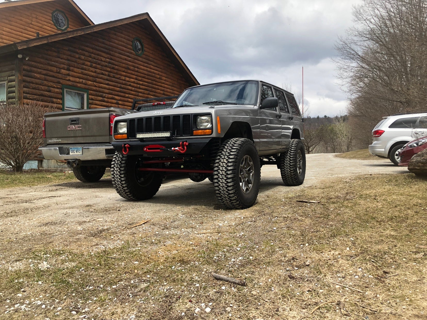 Pics of 1 ton xj on 35s and under 3" suspension | Pirate 4x4