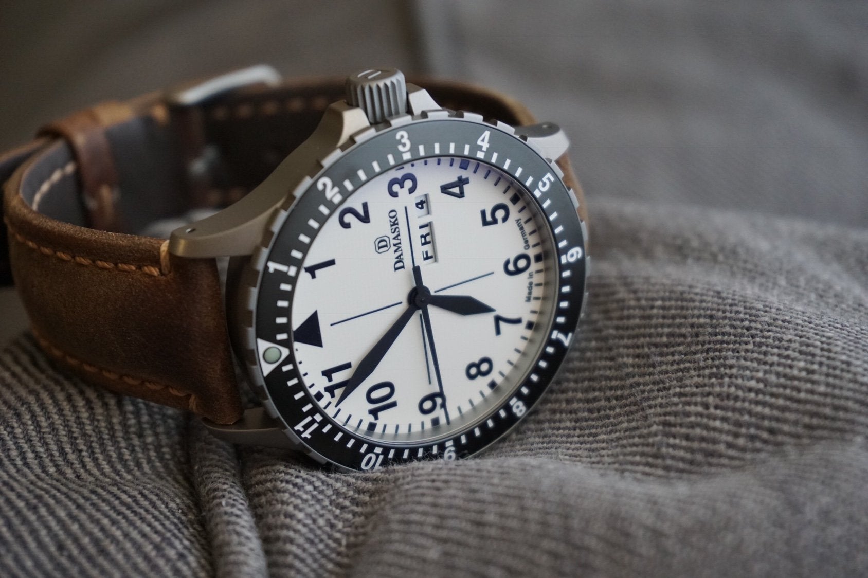 Damasko DA38 black on brown leather strap? | WatchUSeek Watch Forums