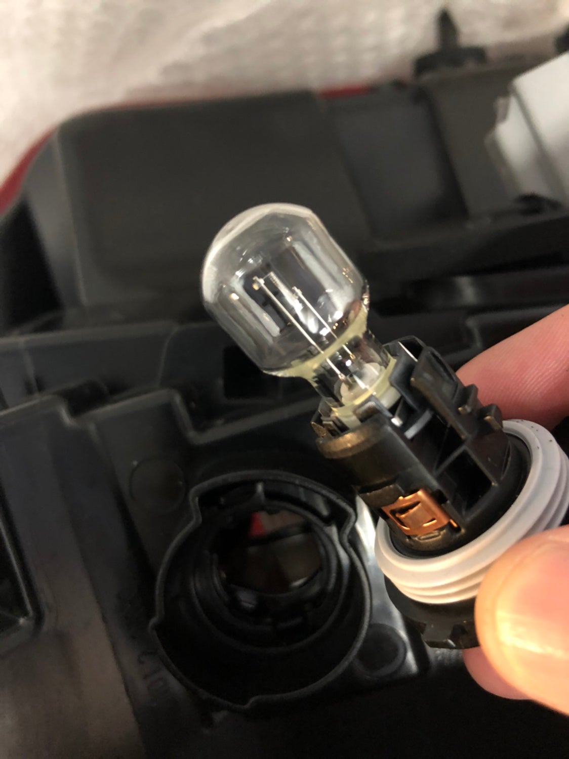Reverse bulb is halogen :( | SwedeSpeed - Volvo Performance Forum