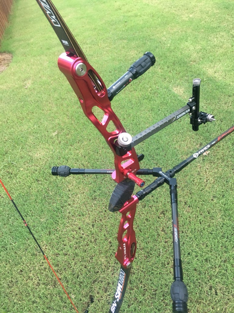 Fivics Titan X2, 25”, RH, Red and sexy riser | Archery Talk Forum