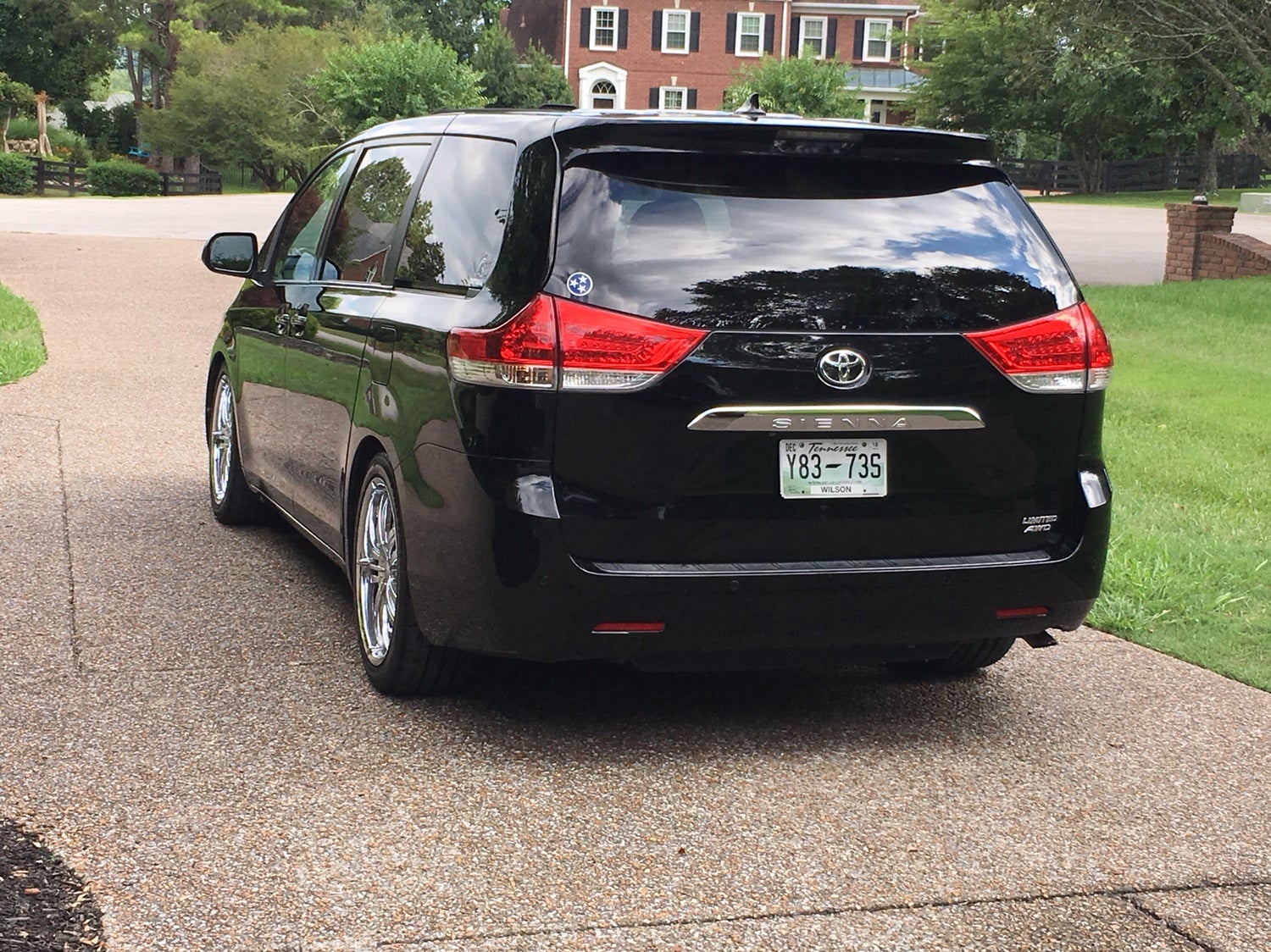 OFFICIAL 3RD GEN SIENNA PICTURE THREAD (share pics of your ride ...