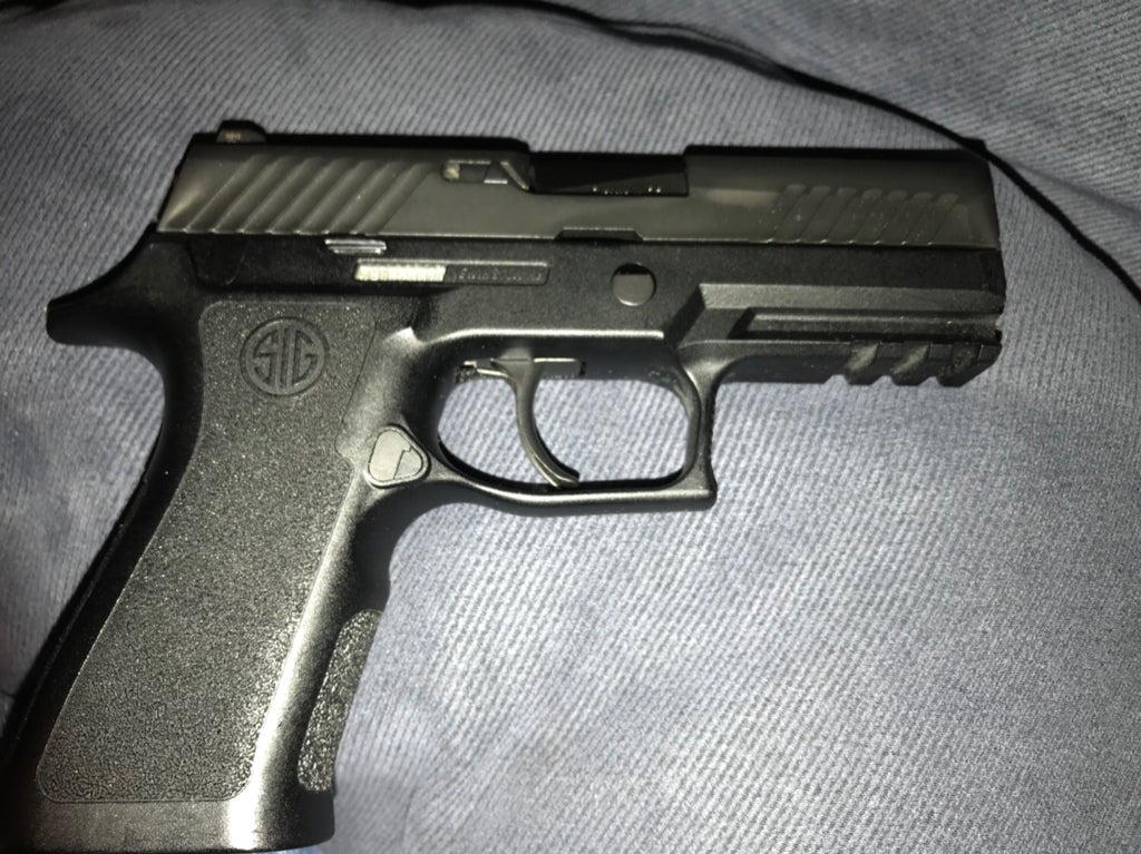 Compact slide on X-Carry frame | SIG Talk