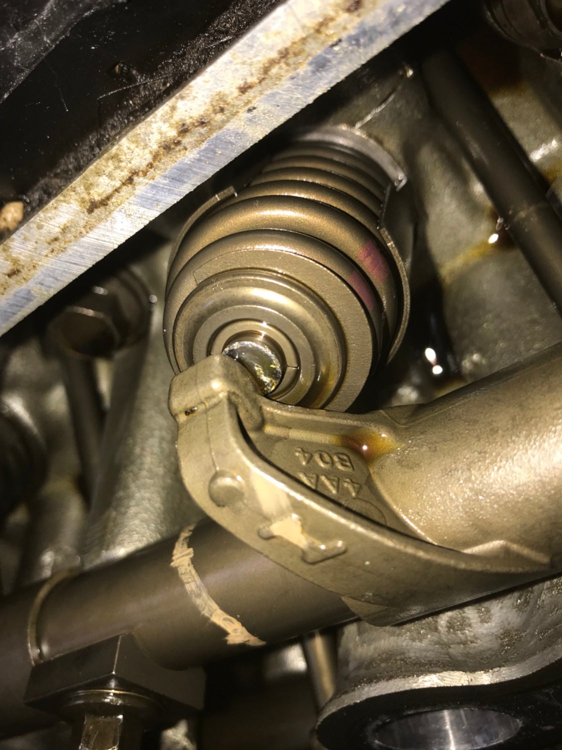 Valve stem(s) "mushrooming" at tip? | LX Forums Forum