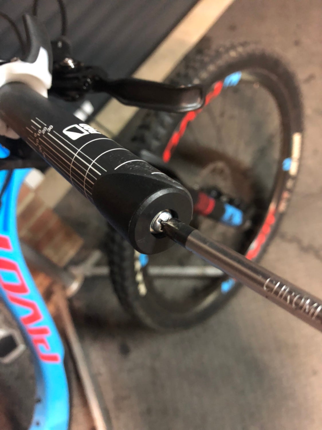 PadLoc Grip End Plugs | Mountain Bike Reviews Forum