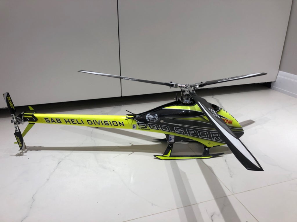 Goblin 500s yellow carbon - HeliFreak