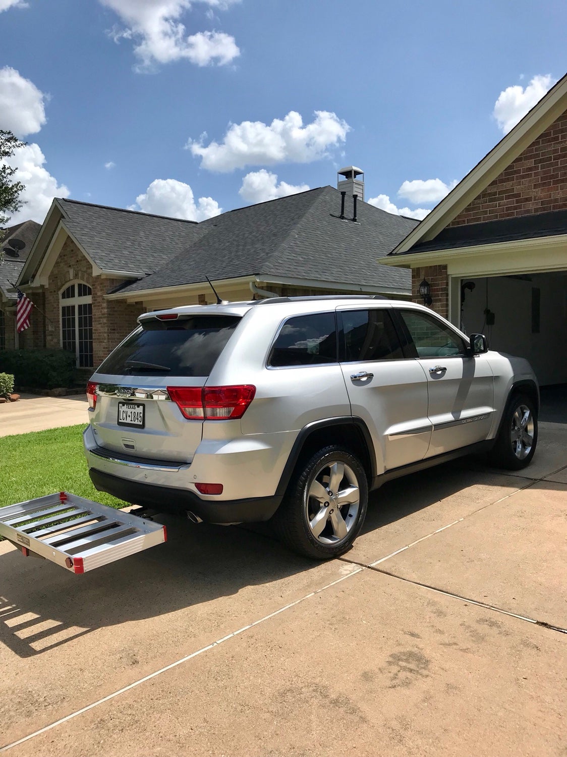 Rear cargo WK2 Hauler | Jeep Enthusiast Forums