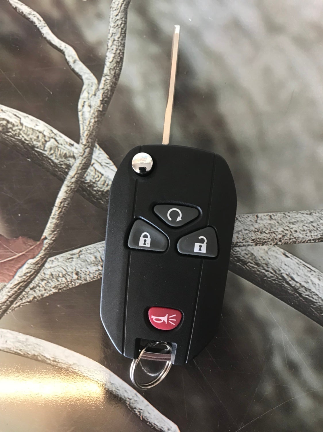 Switchblade key fobs | Chevy Silverado and GMC Sierra Forum