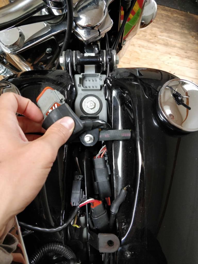 Turnsignal module problems? Softail Heritage Classic 1996 | Harley ...