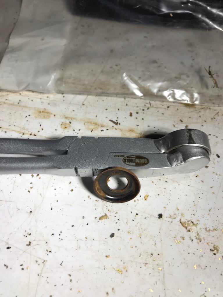 E320 automatic shifter bushing replace | Mercedes-Benz Forum