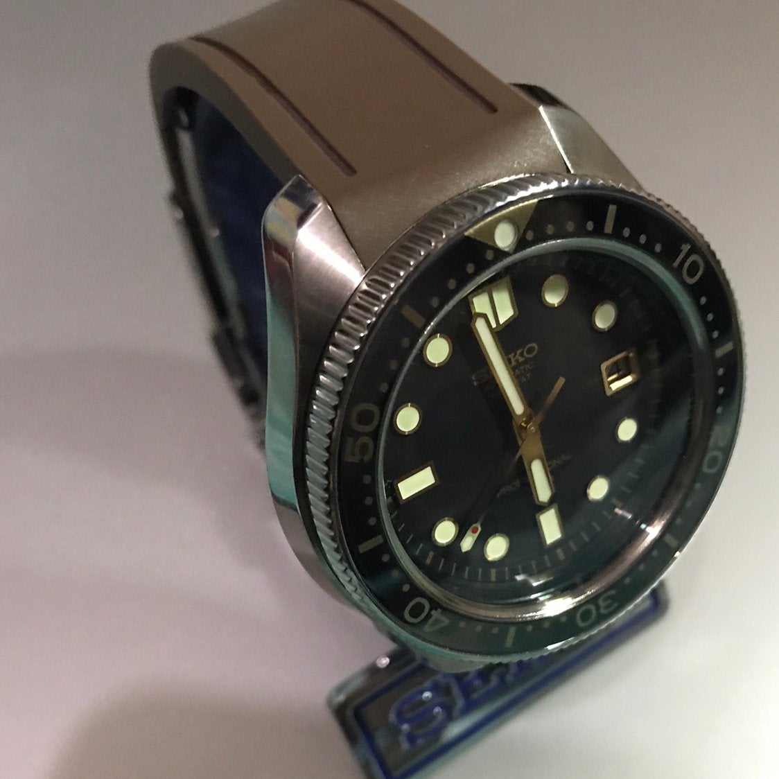 SLA025 strap-adapt | WatchUSeek Watch Forums
