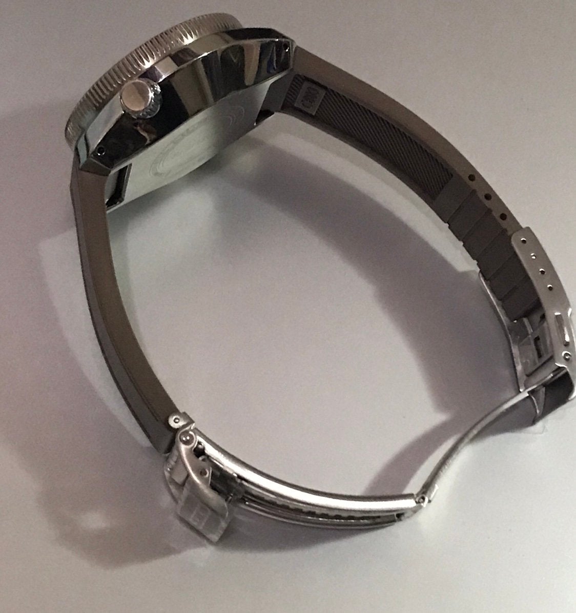 SLA025 strap-adapt | WatchUSeek Watch Forums