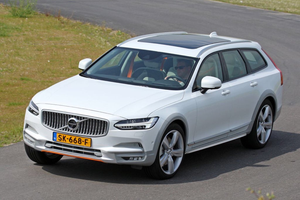 VOLVO Space Design 420/520 Roof-Box | Page 4 | SwedeSpeed - Volvo ...