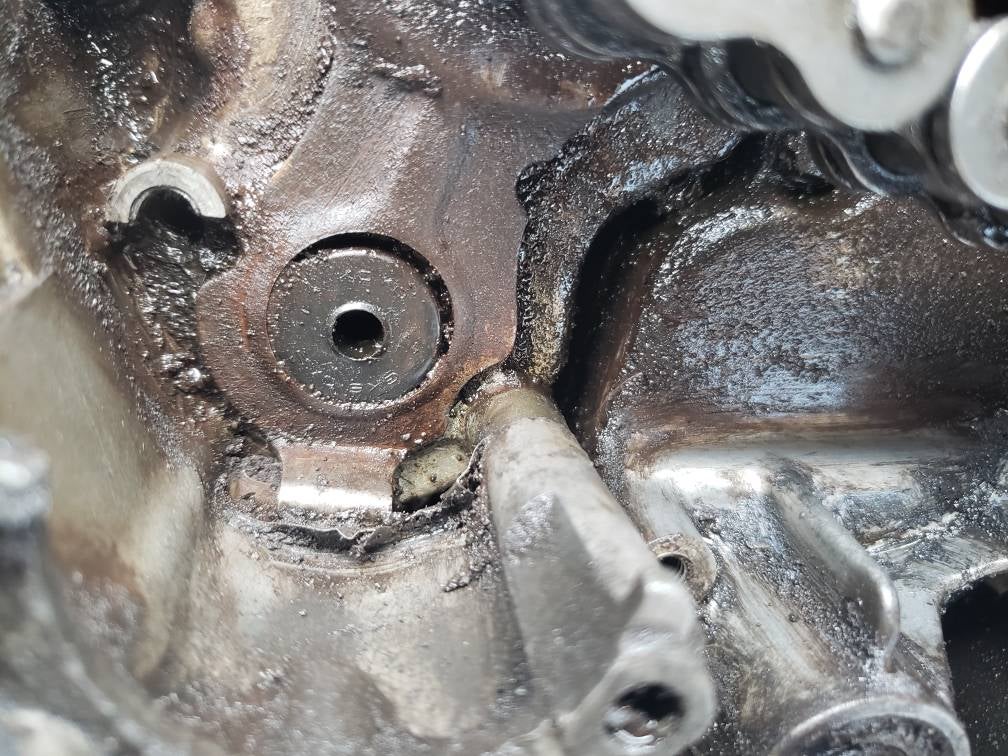 Clutch push rod seal replacement | StromTrooper