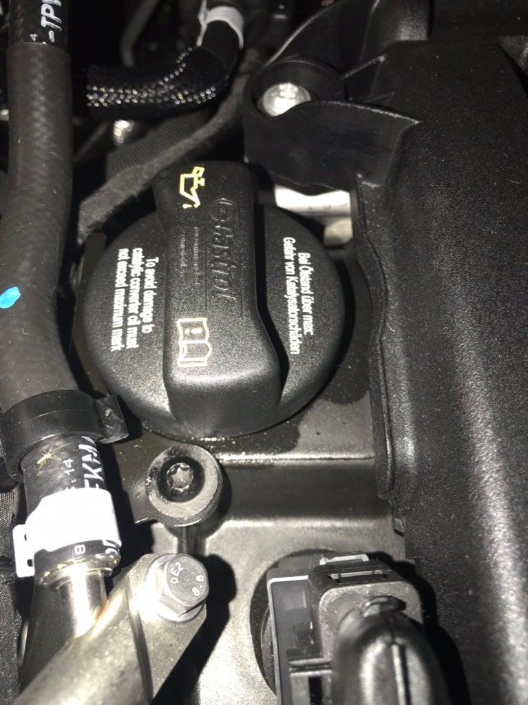 Oil Seep around oil filler cap. | VW Vortex - Volkswagen Forum