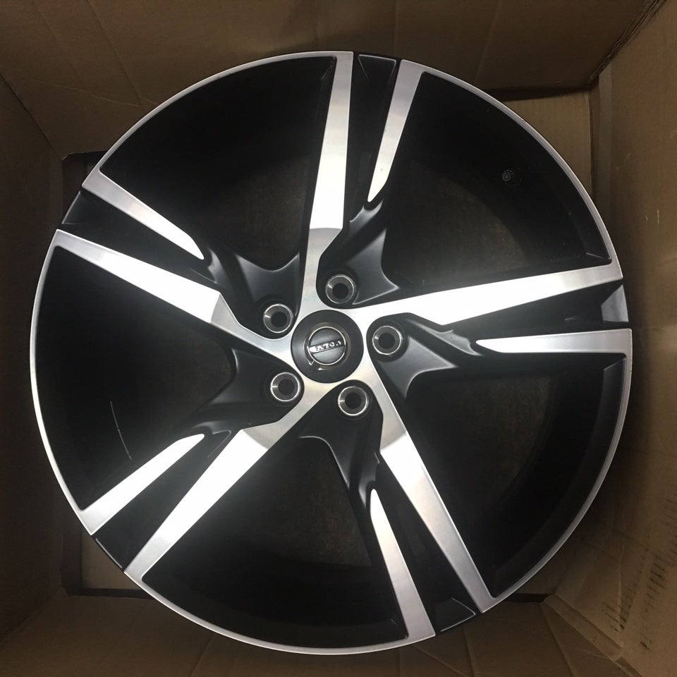 Volvo OEM SPA XC60 R Design Diamond Cut 19" Ixion Alloy Wheels ...
