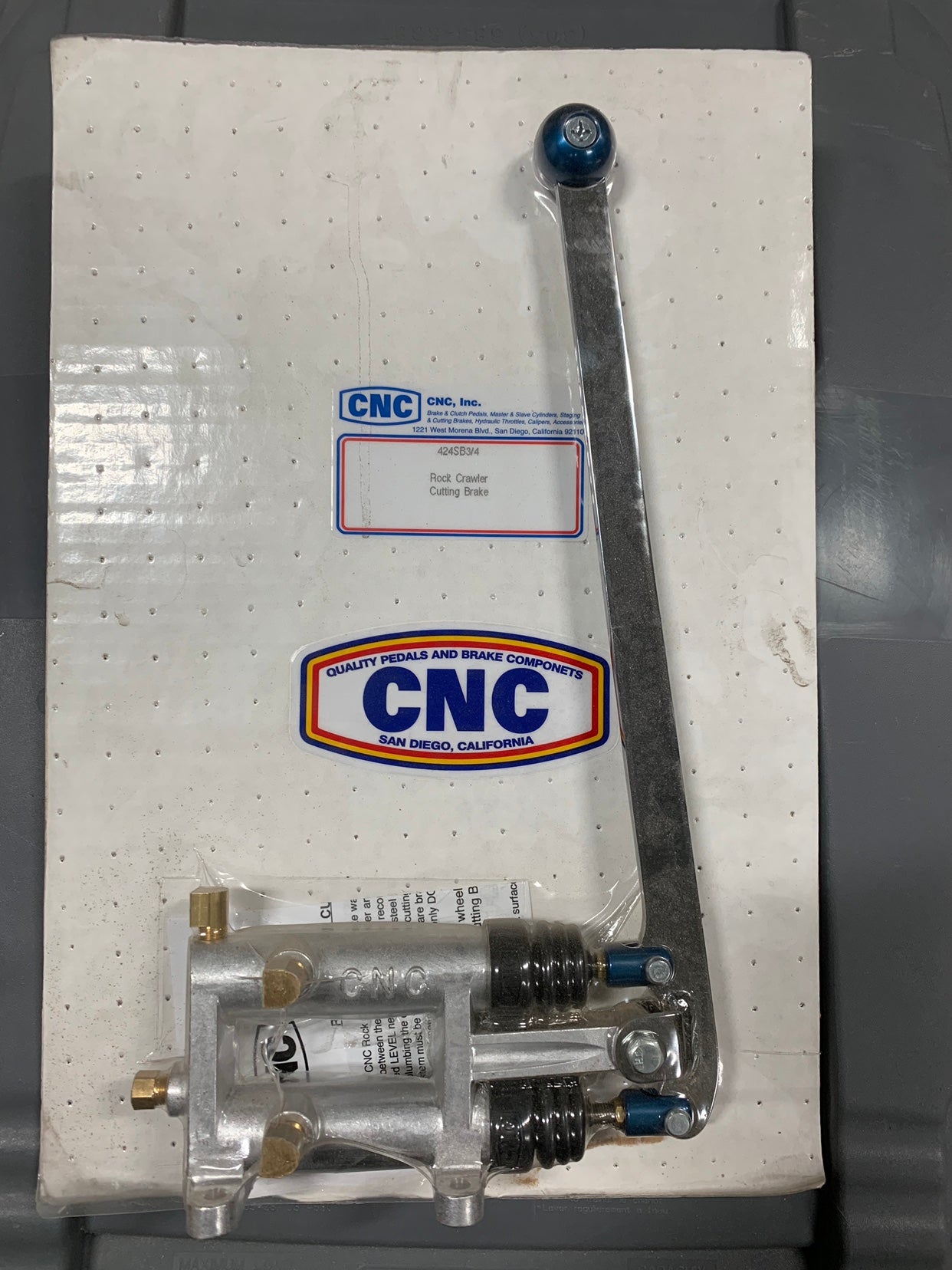 Rock Crawler cutting brakes | Pirate 4x4