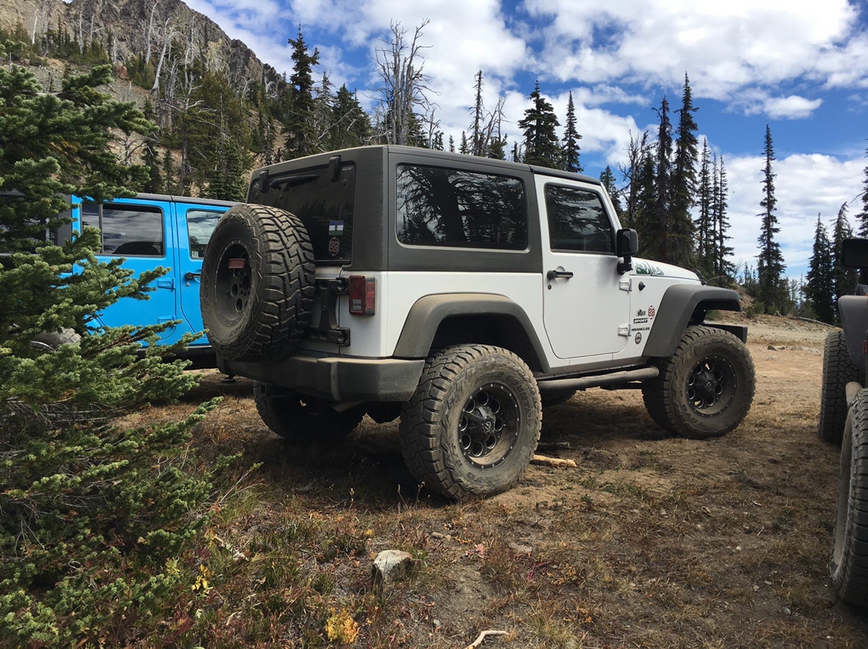 Why so few 3.5” AEV two door lifts? | Jeep Wrangler Forum