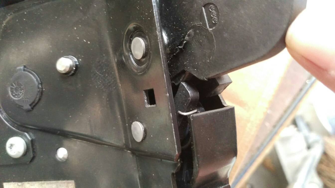 Phaeton Boot Lid Problems | VW Vortex - Volkswagen Forum