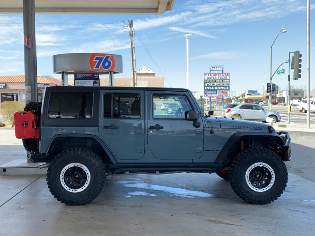 JKU on 35s with 3.5" lift and flat fenders? | Jeep Wrangler Forum