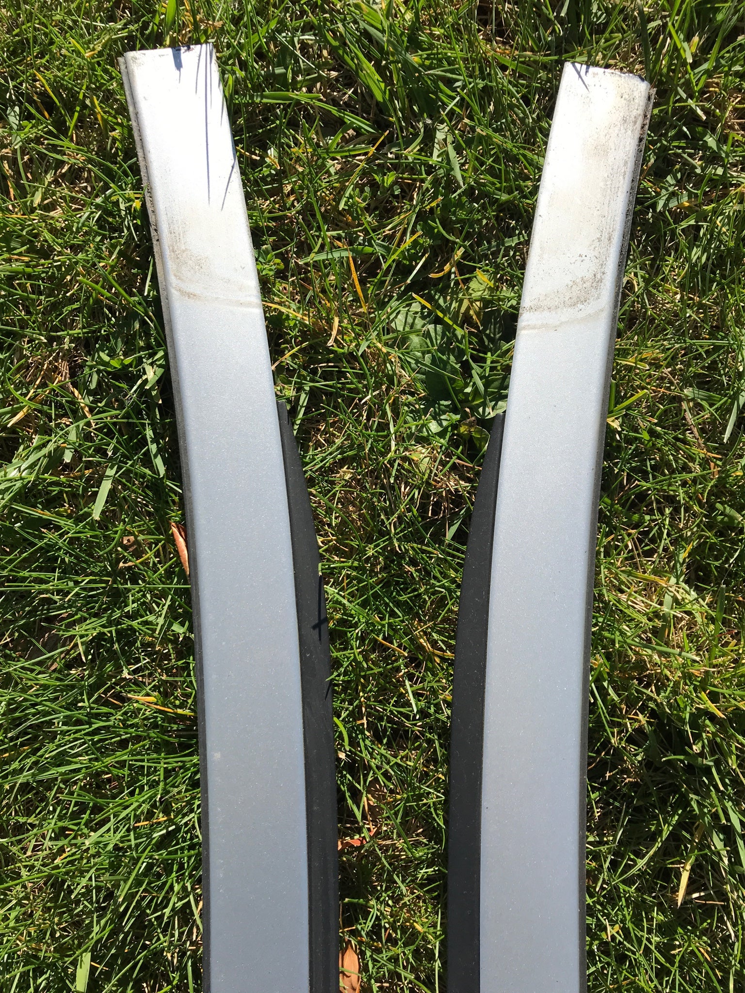 01-07 V70/Xc70 Exterior A pillar trim (9.5/10) Silver | SwedeSpeed ...