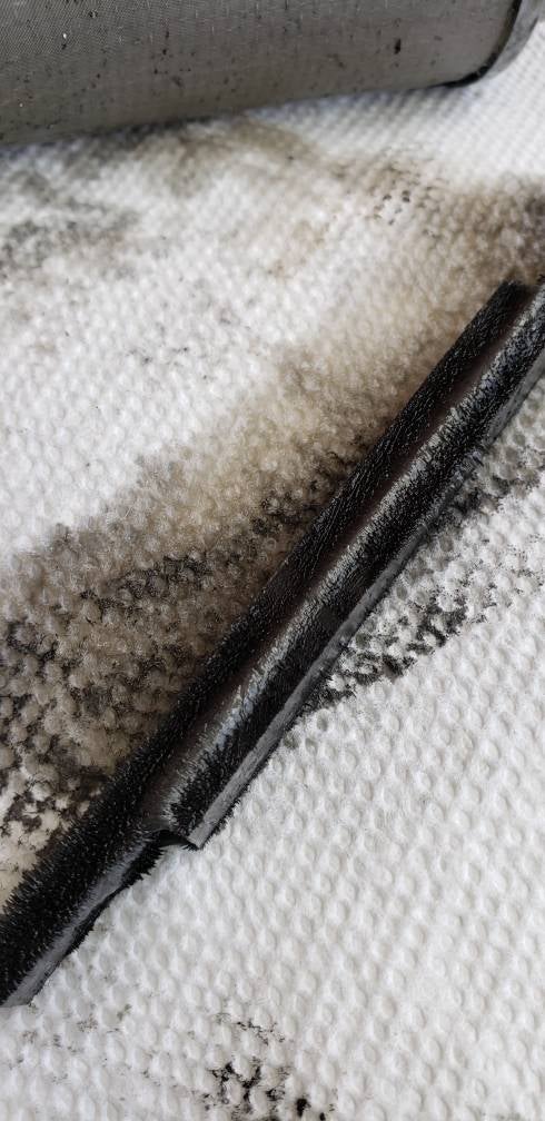 2210 Transmission screen and magnet pics. | My Tractor Forum