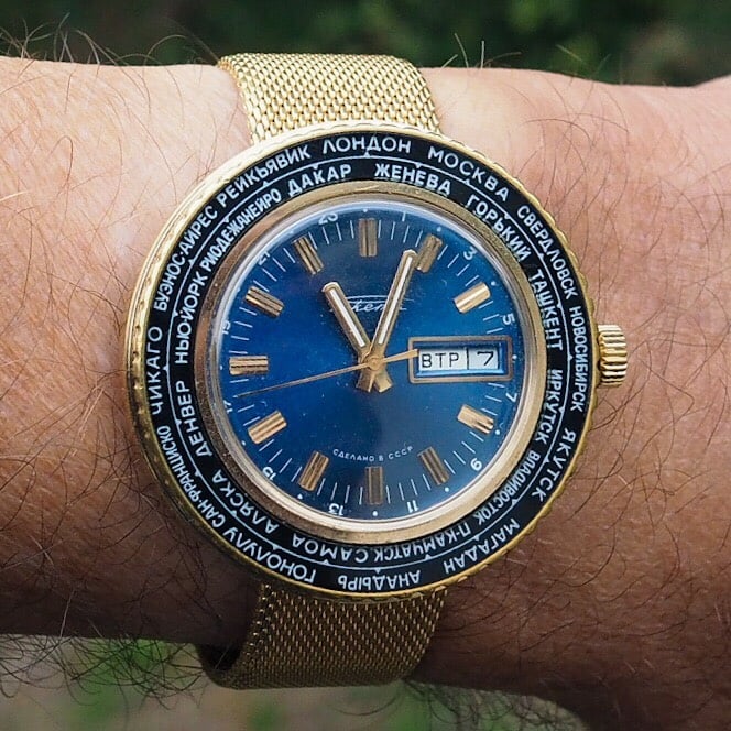 Watches with recessed lugs or no lugs? | WatchUSeek Watch Forums